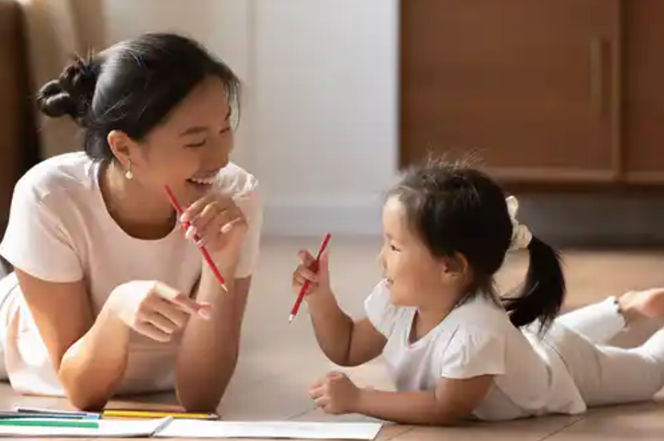How to Encourage a Toddler to Talk – Finn + Emma