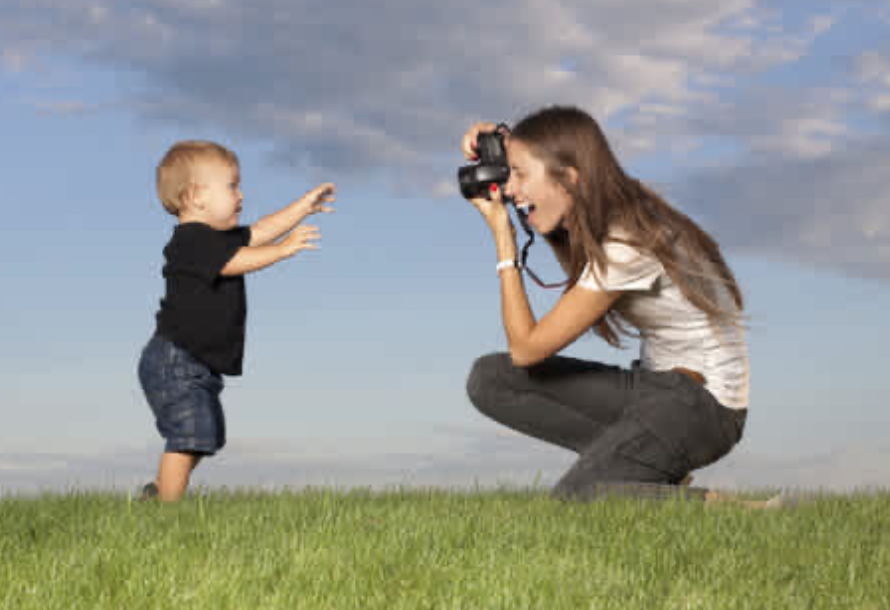 7 Essential Tips for Capturing Stunning Photos of Your Kids – Finn + Emma