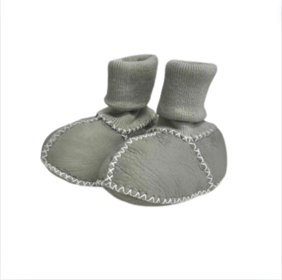 Cozy Baby Booties - Dove Grey | 100% Organic - – Finn + Emma