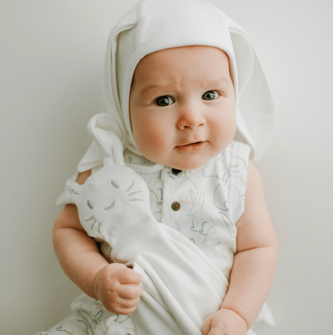 Baby Bonnet Hat with Ears - Ivory | 100% Organic - Finn + Emma