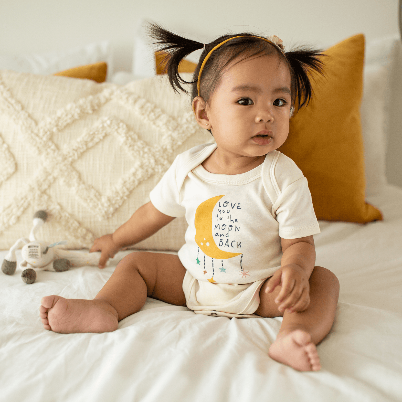 Baby Graphic Bodysuit - Moon and Back | 100% Organic - Finn + Emma